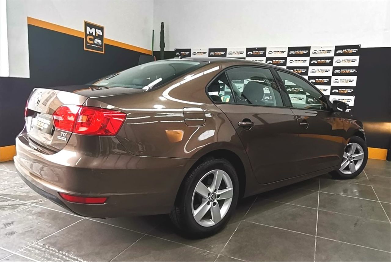 Volkswagen Jetta Talavera de la Reina | Locanto™ Vehículos en Talavera ...